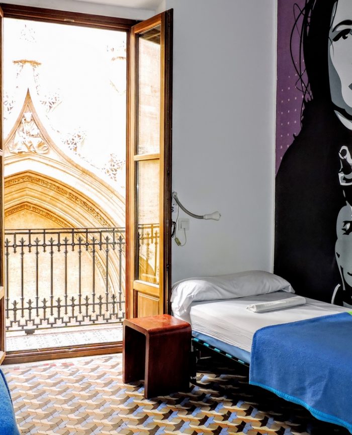 Home Hostels Valencia - Cheap hostels - Center of Valencia